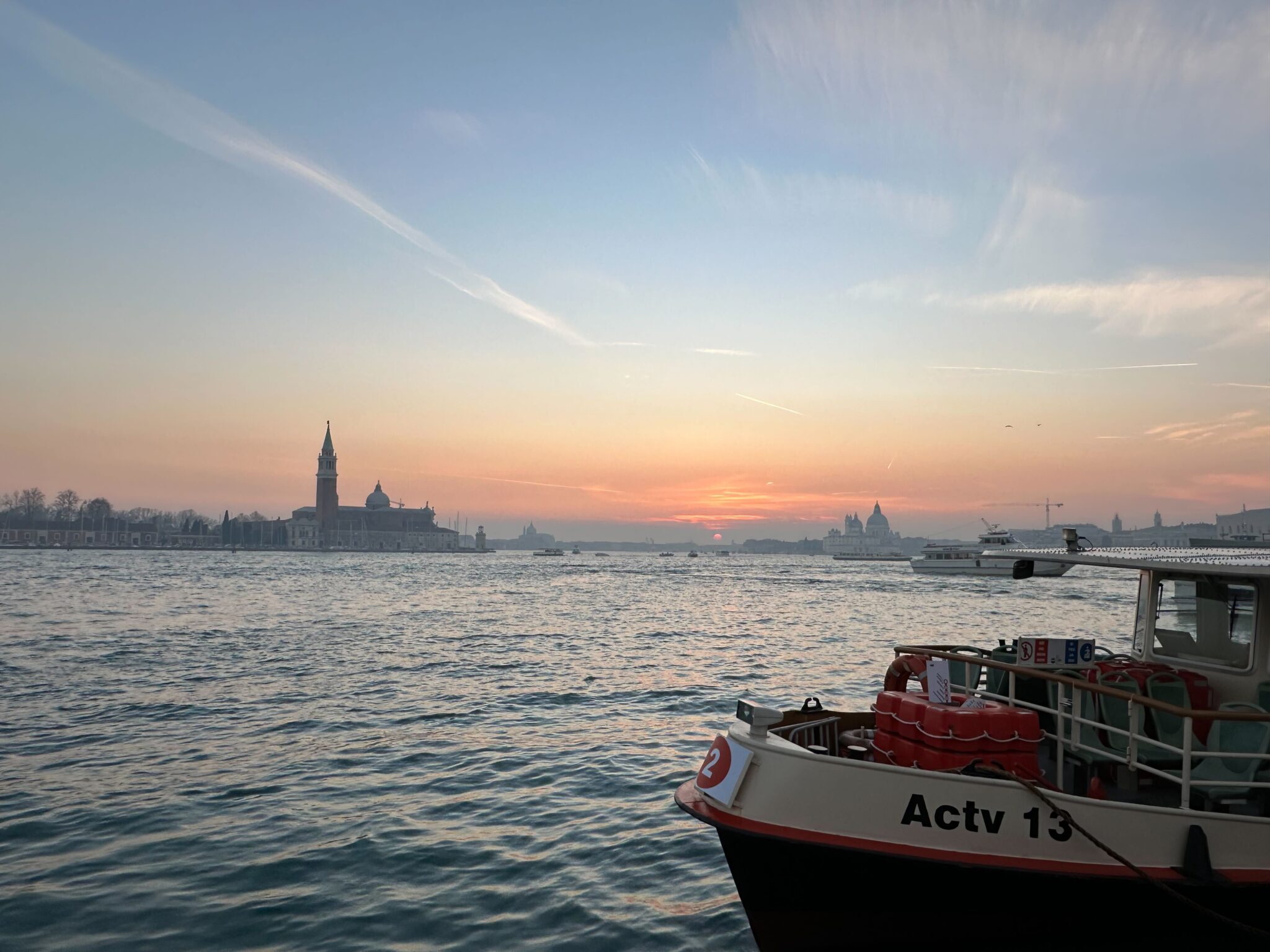 Mutuality of Obligation - explained - With Wise